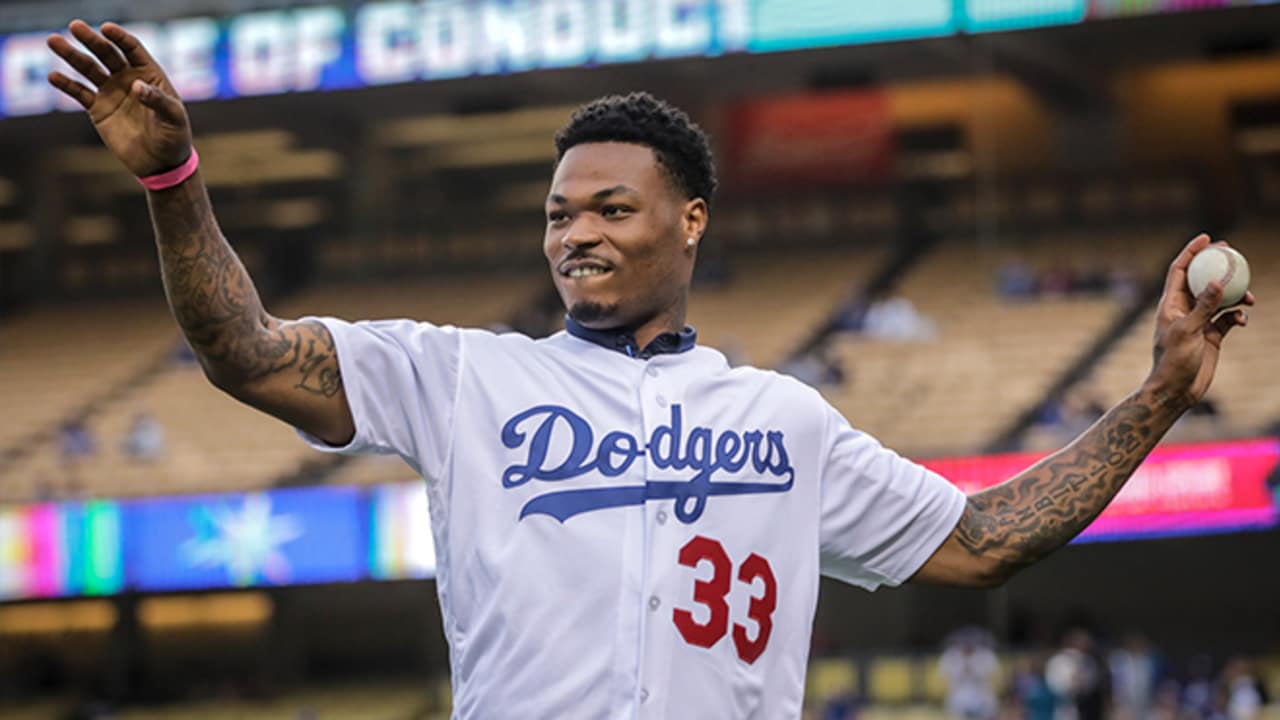 Derwin James Throws First Pitch at Dodgers Game
