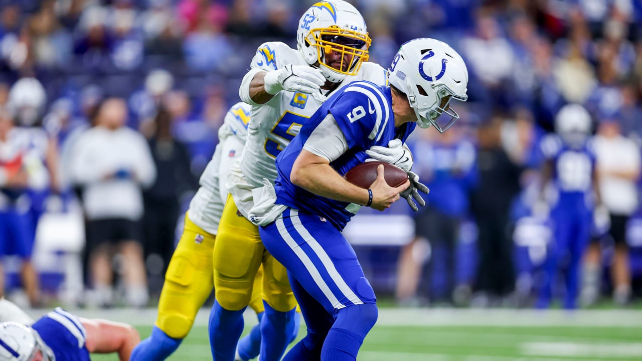 Game Highlights: Khalil Mack's Third-Down Sack of Foles is Bolts ...