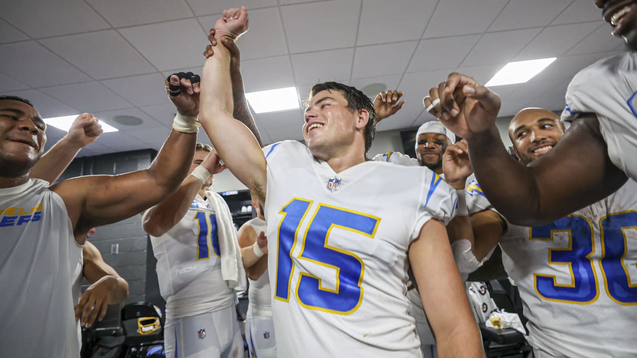 Photos: Bolts Celebrate Win in Atlanta