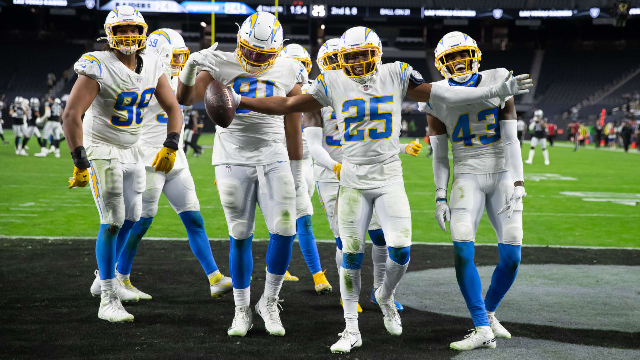 Top Shots 2020: White on White Uniforms