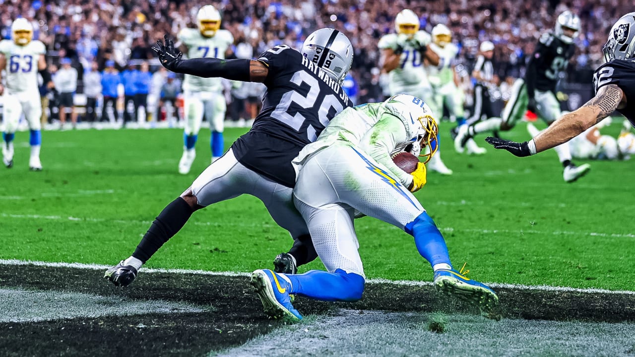 Game Highlights: QB Justin Herbert Hits WR Mike Williams for Game-Tying ...