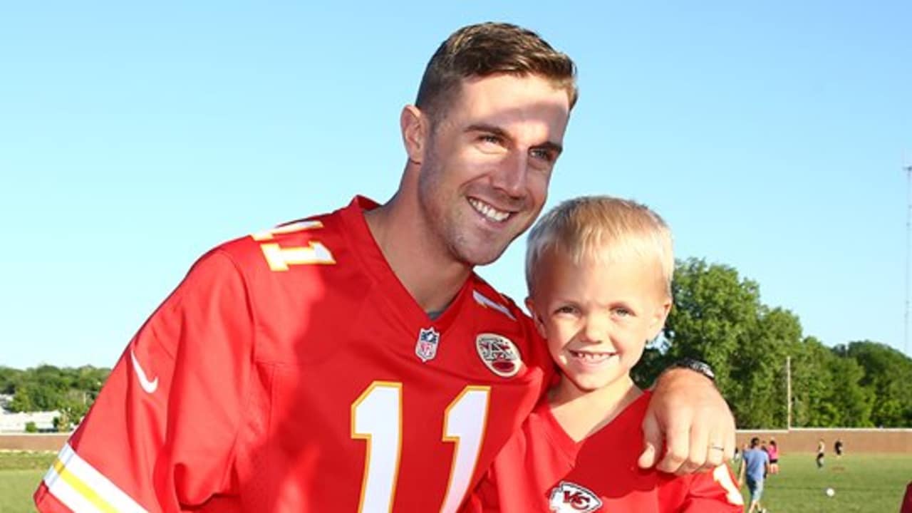 Alex Smith and the Chiefs Quarterbacks Hold Ability Camp