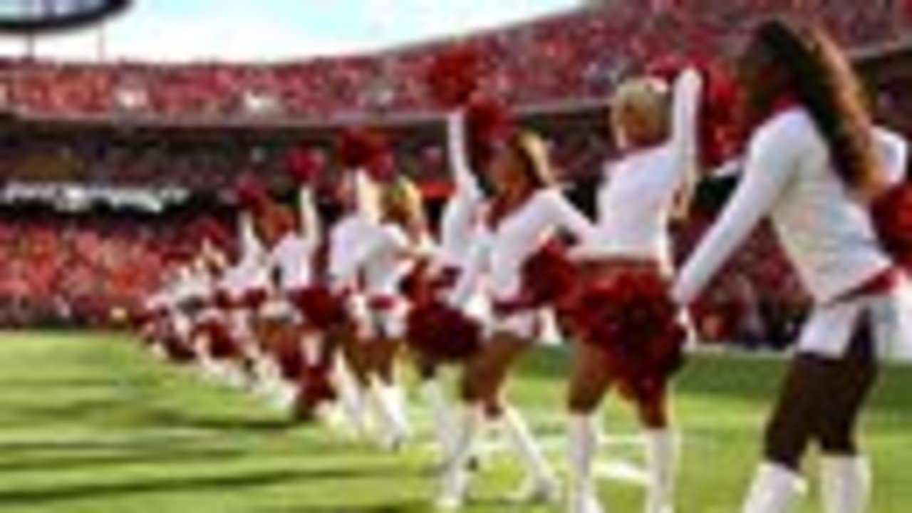 Chiefs Spotlight: Cheerleading