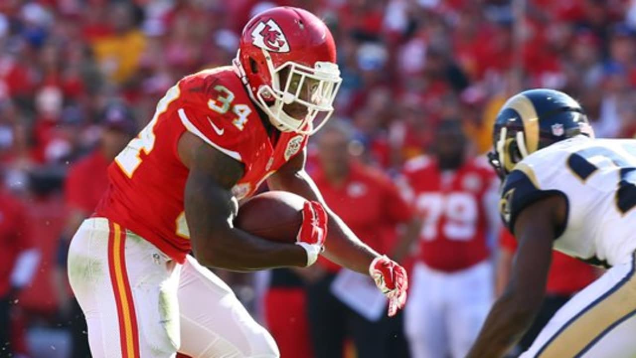 Chiefs Beat Rams 34-7