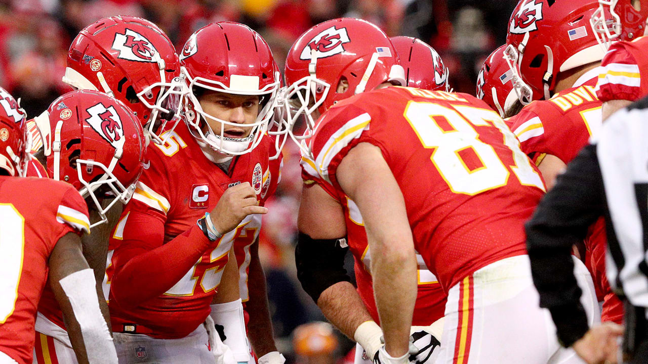 NFL.com: Brian Baldinger Breaks Down Mahomes and Kelce in Divisional Game
