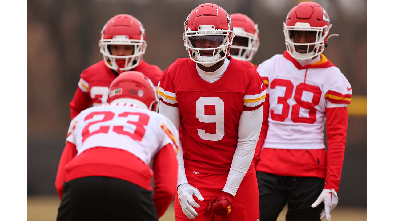 Photos: On-Field at Chiefs Practice | 12/8/22
