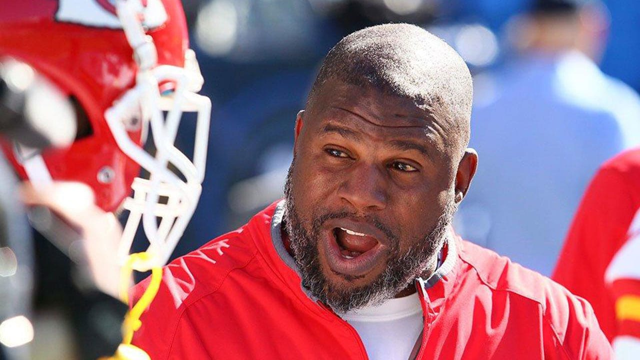 Chiefs vs. Chargers: Chiefs RBs Coach Eric Bieniemy Is No Stranger to ...