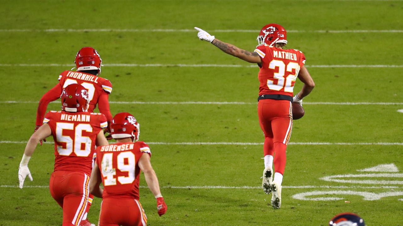 Tyrann Mathieu Intercepts Drew Lock Pass on First Drive of the Night