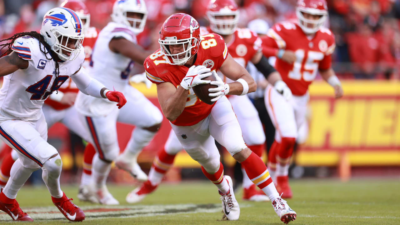 Chiefs Fall to Bills, 24-20, in a Game That Came Down to the Final Minutes