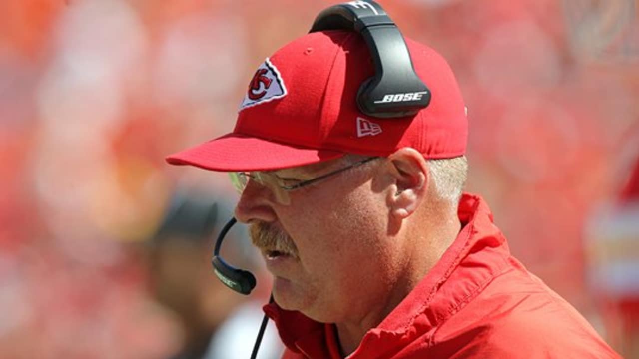 Top 5 Headlines 9/28: Reid and Belichick are NFL's Victory Leaders