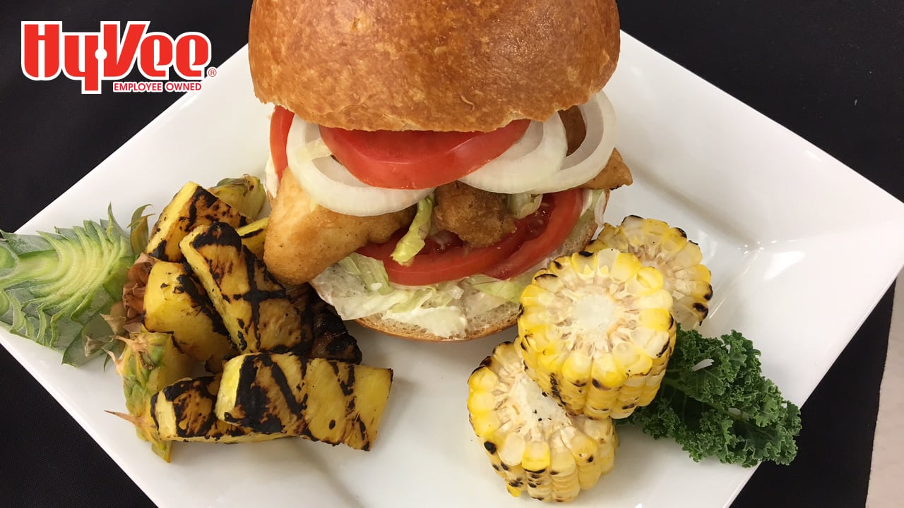 Chiefs Eats: Fried Red Snapper Sandwich