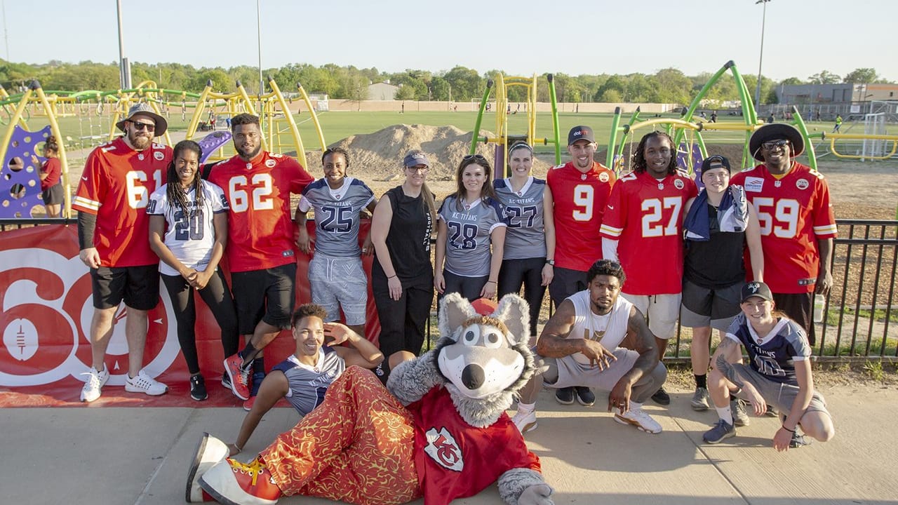 Photo Gallery: Players attend Play 60