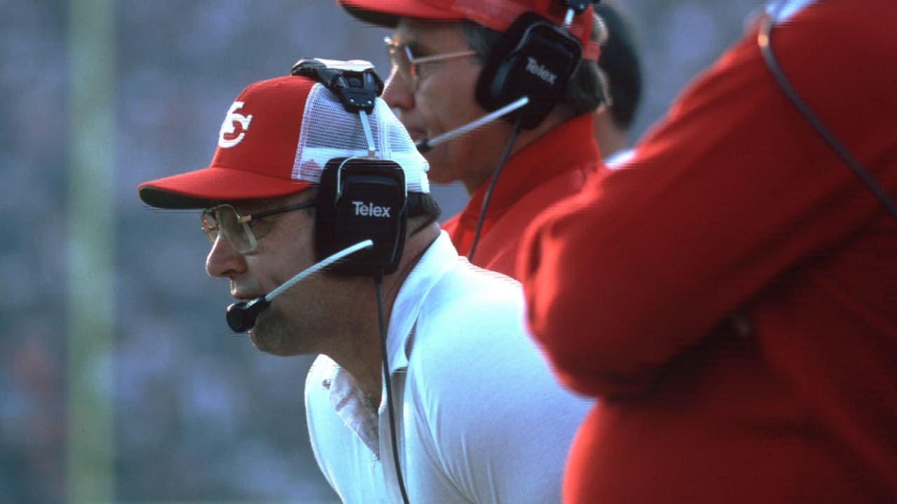 Defensive Stalwart and Former Coach Walt Corey Passes Away