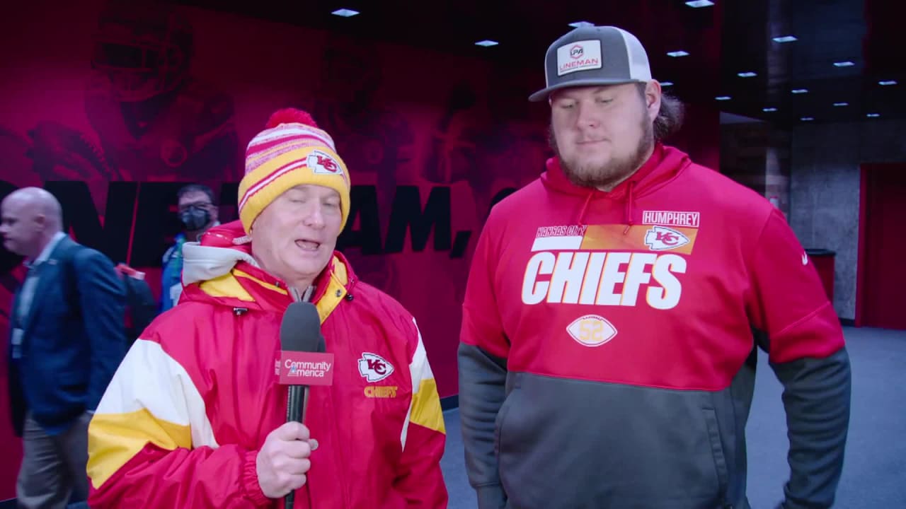 Creed Humphrey: "Every week this o-line is getting better and better ...