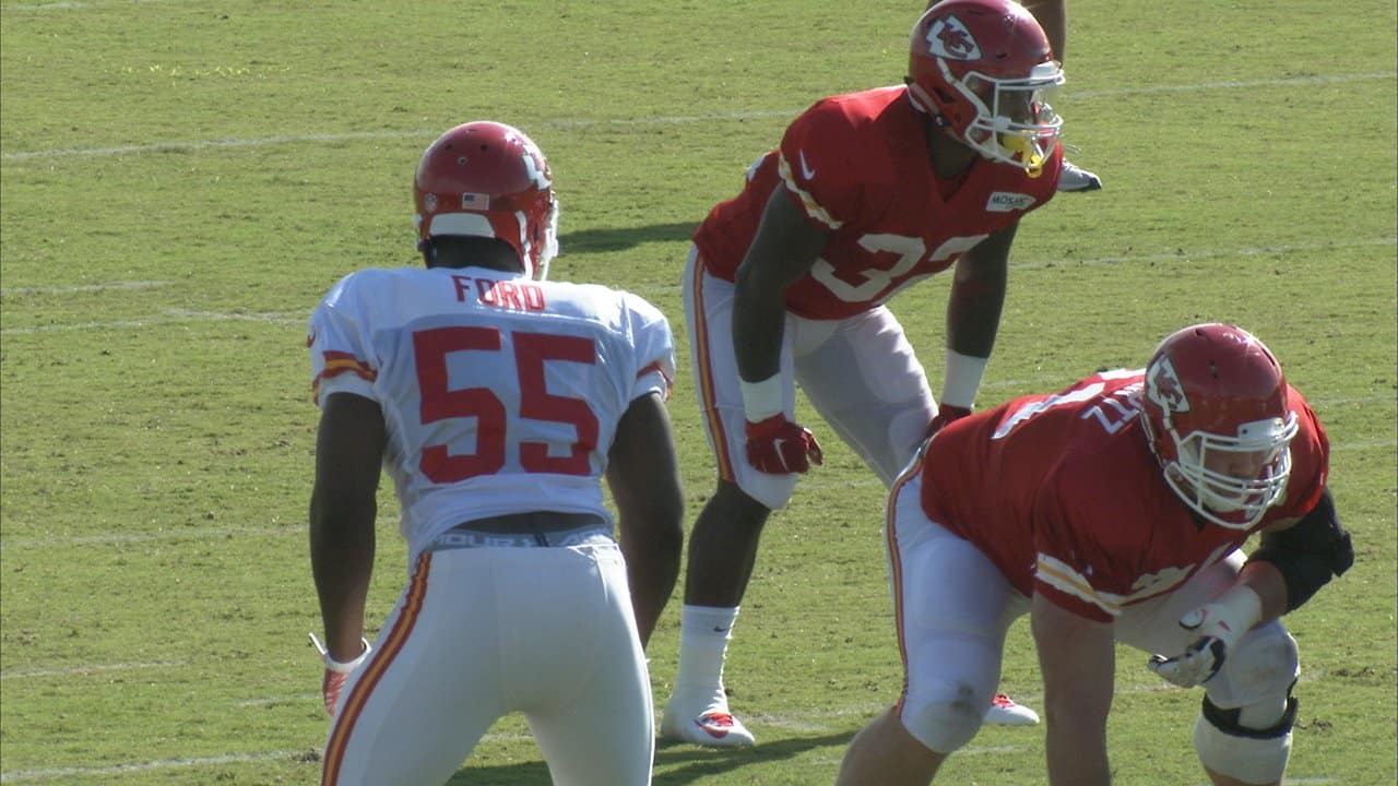 Dee Ford Wired for Sound at Chiefs Camp