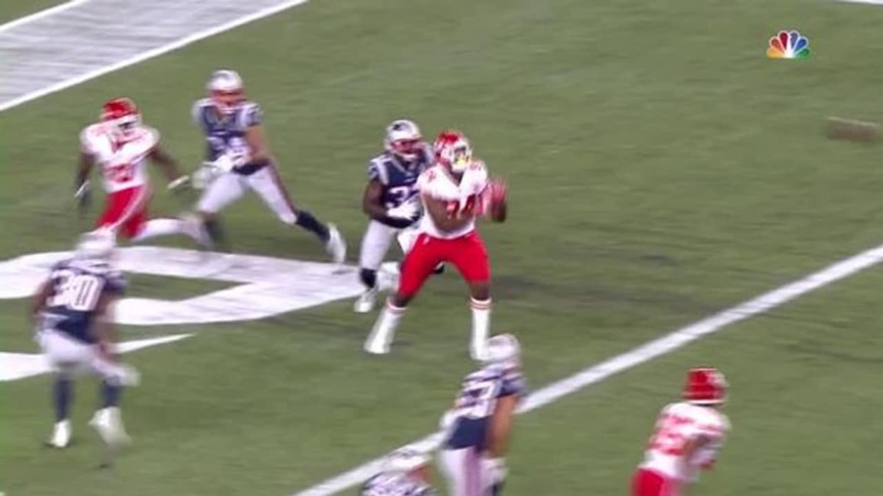 Alex Smith Throws his First TD of the 2017 Season