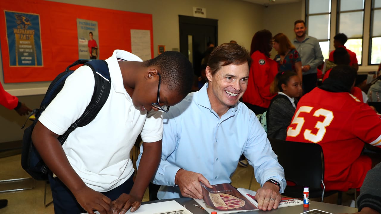 Photo Gallery: Player Student Assistant Day