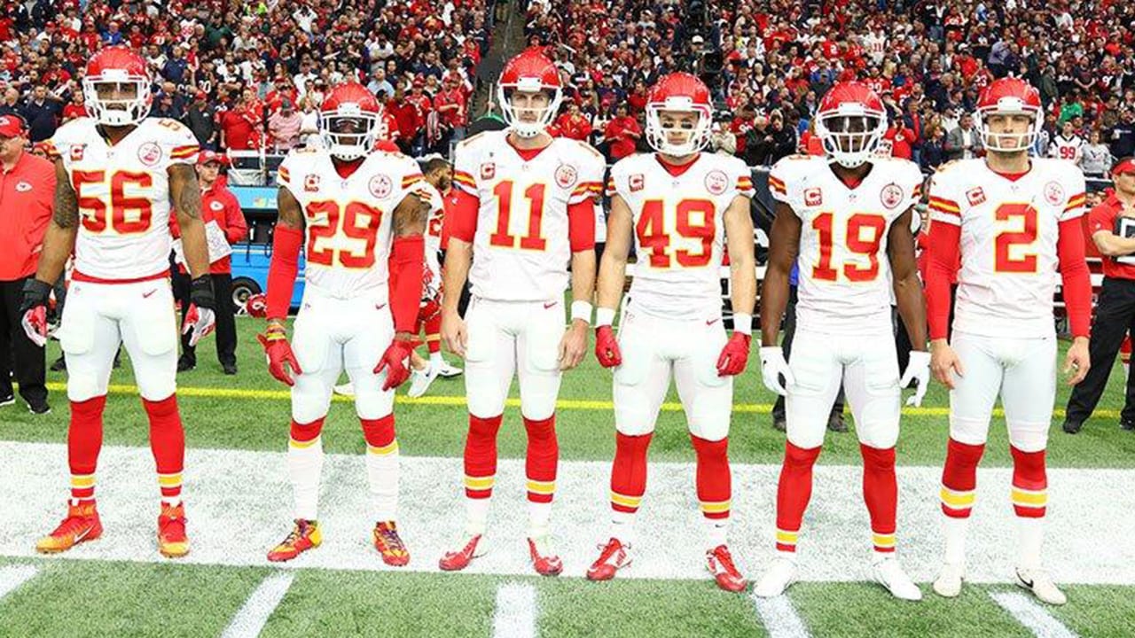 How Andy Reid Chose His Six Playoff Captains