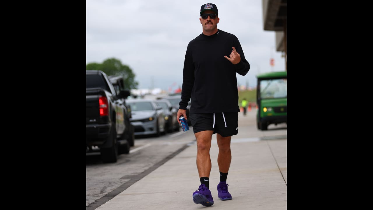 Photos: Chiefs Player Arrivals from Preseason Week 3 | Chiefs vs. Browns