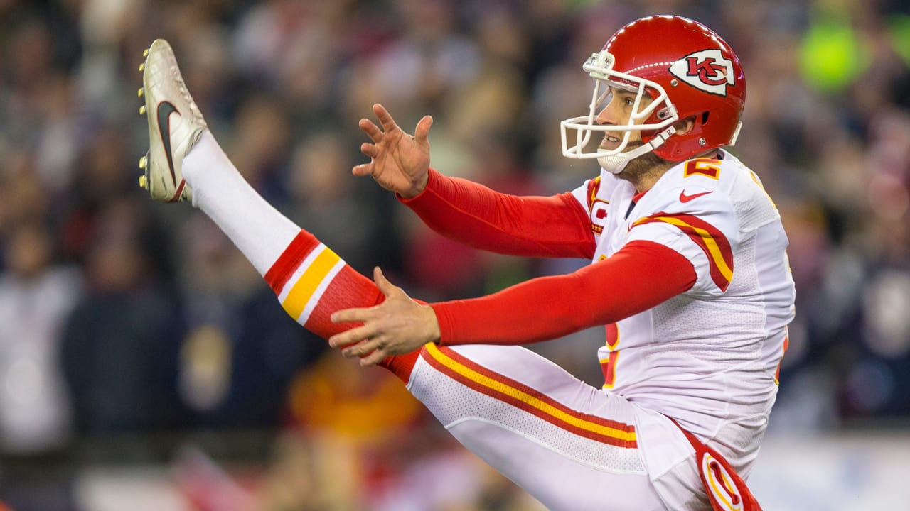 Why Chiefs Punter Dustin Colquitt May Appreciate the Bye Even More Than ...