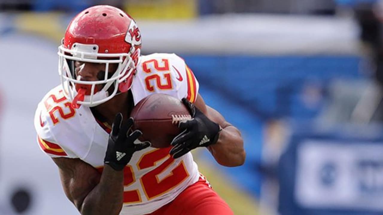 Marcus Peters picks off Philip Rivers