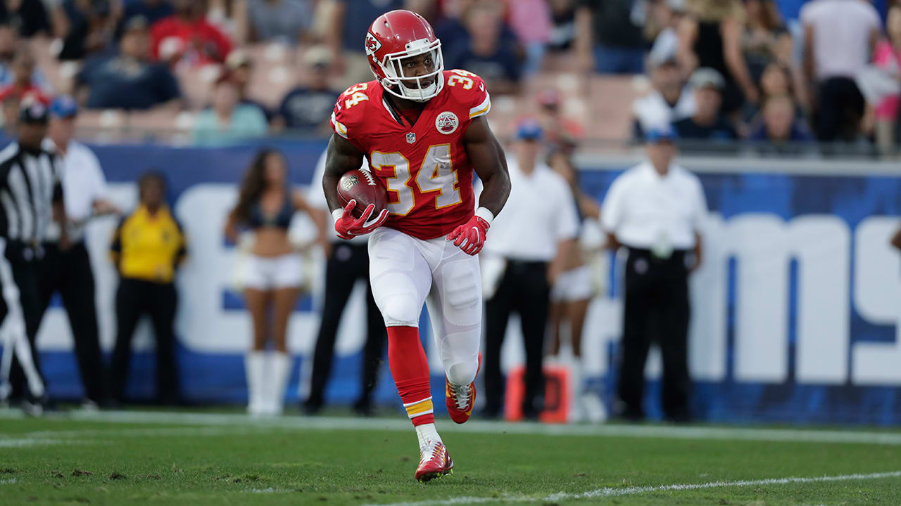 Chiefs Sign RB Knile Davis, Plus Other Roster Moves