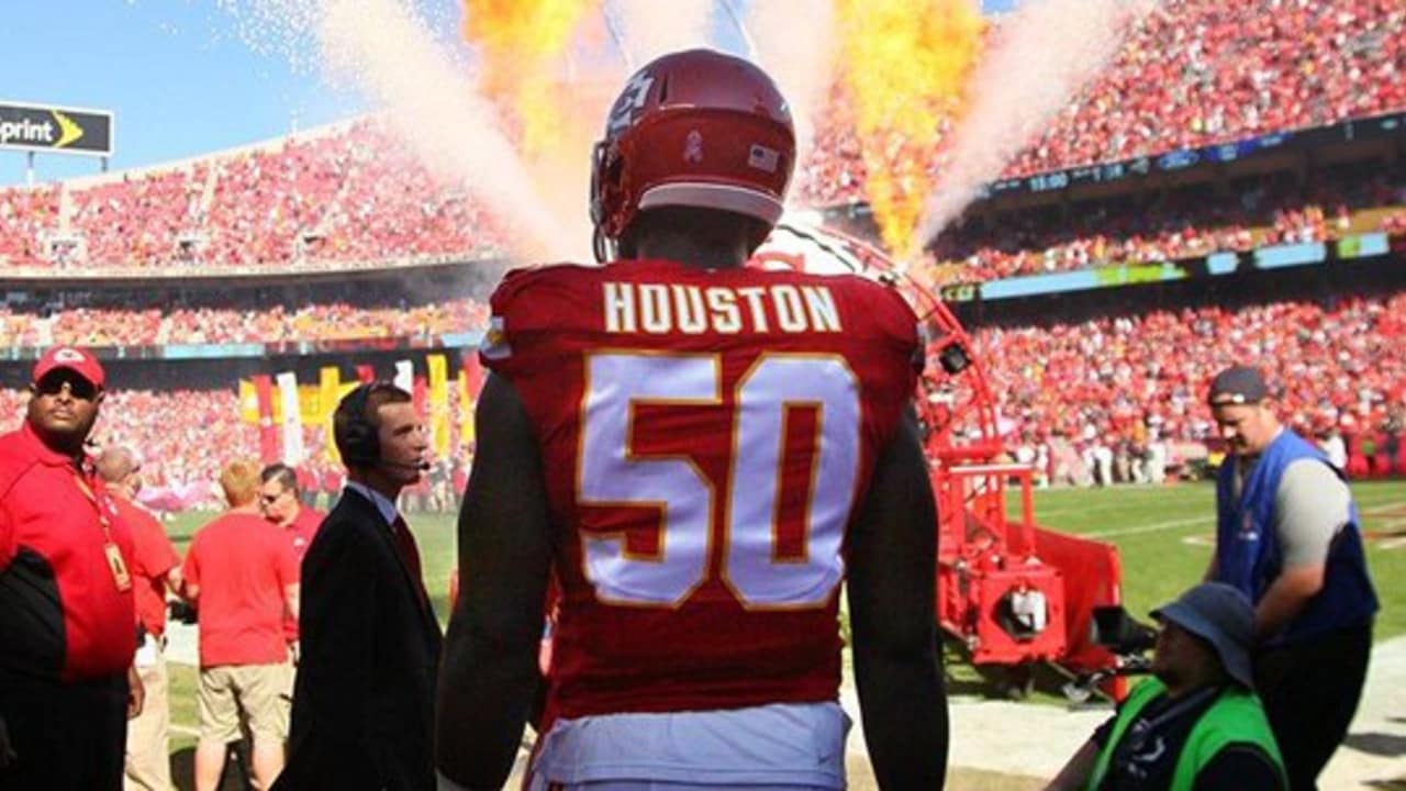 Linebacker Justin Houston Ranked 27th in This Year’s “NFL Top 100”