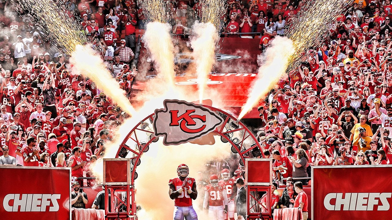 Photo Gallery: Justin Houston Highlights