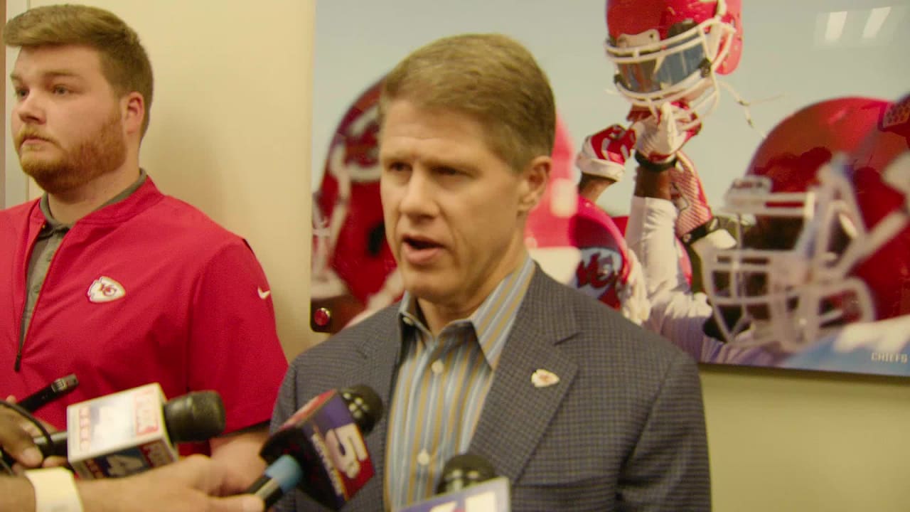 Clark Hunt Addresses the Media During the 2019 Draft