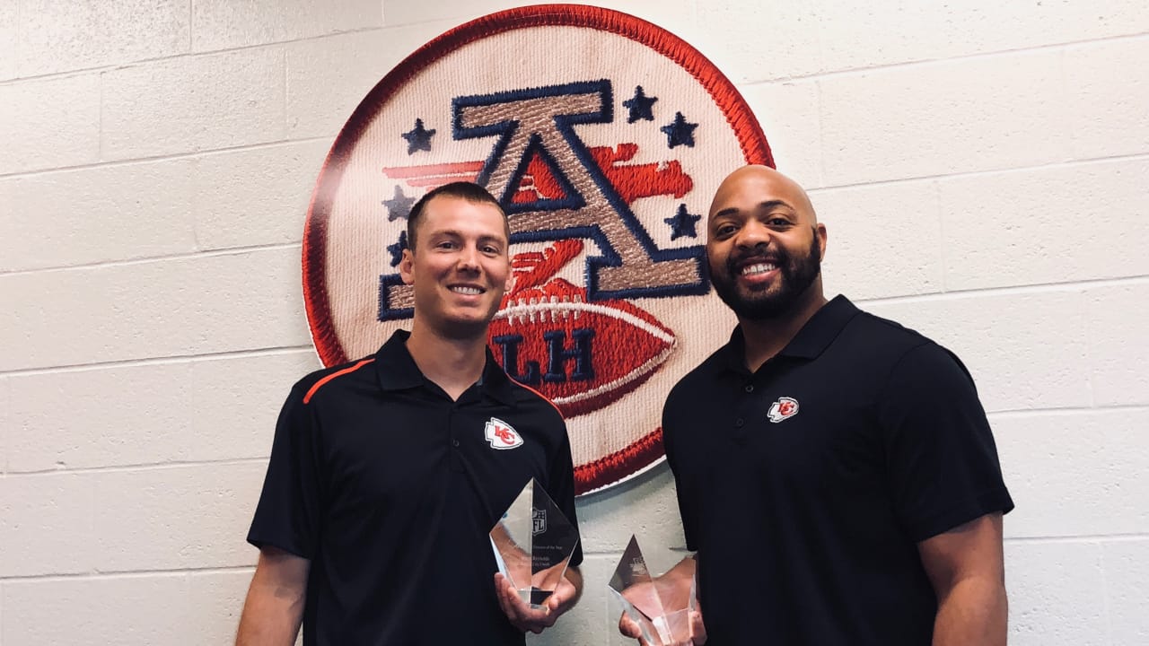 Chiefs’ Mitch Reynolds, Spencer Williams, Win NFL “Travel Directors of ...