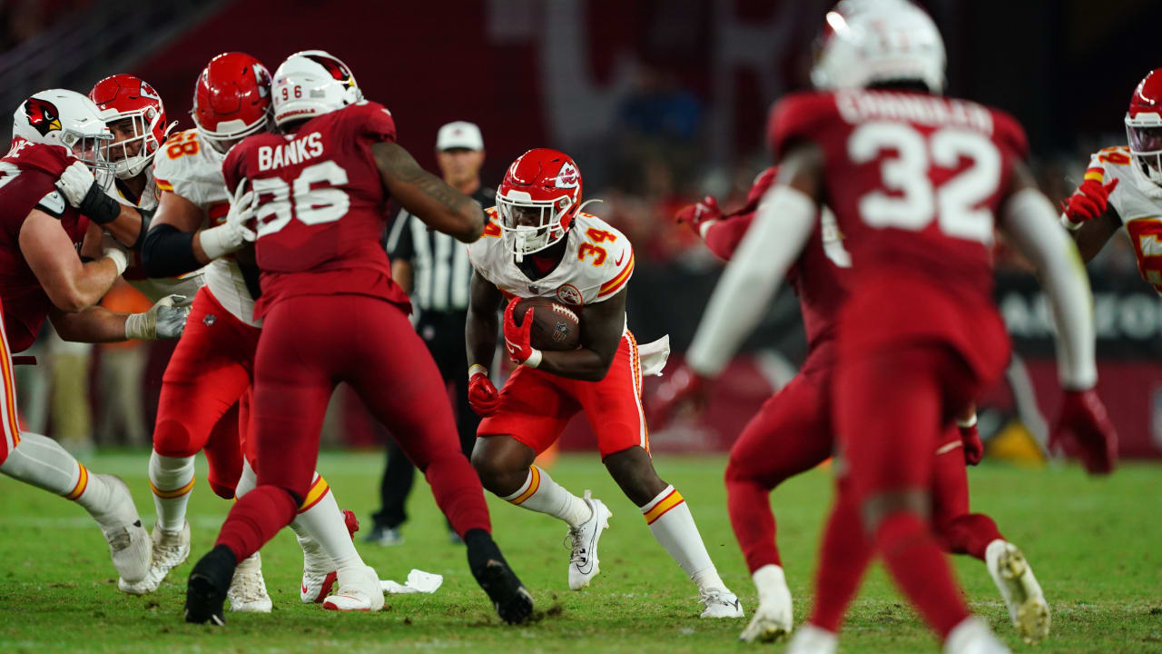 TOUCHDOWN: Kansas City Chiefs running back Deneric Prince Punches in ...