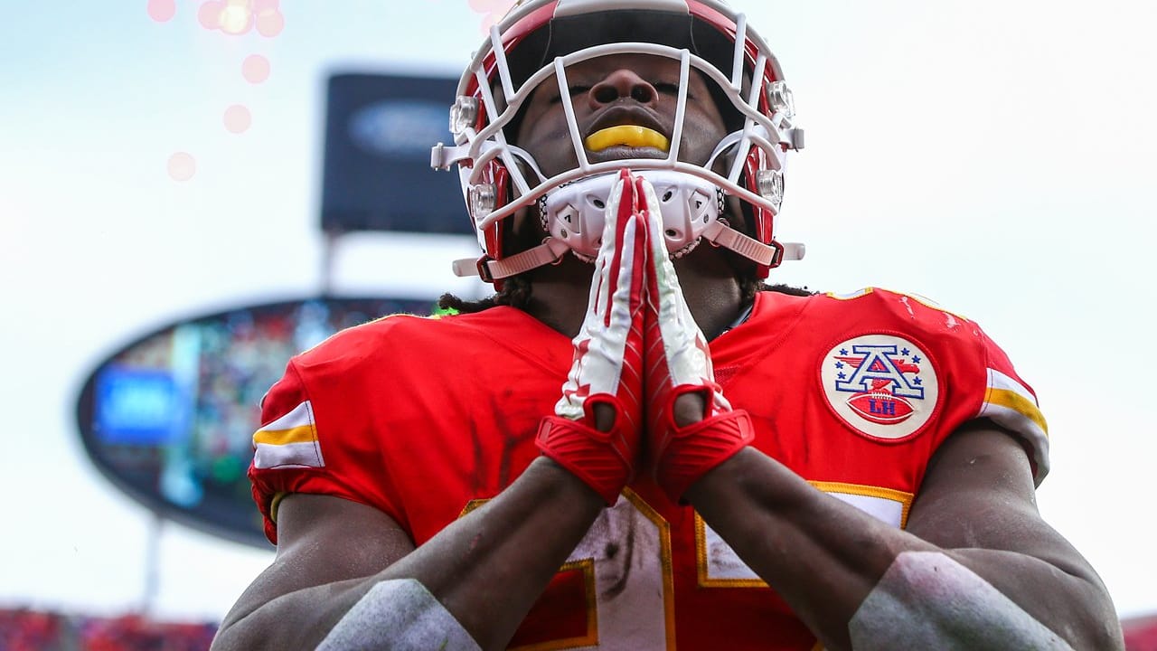 Photo Gallery: The Best of Kareem Hunt