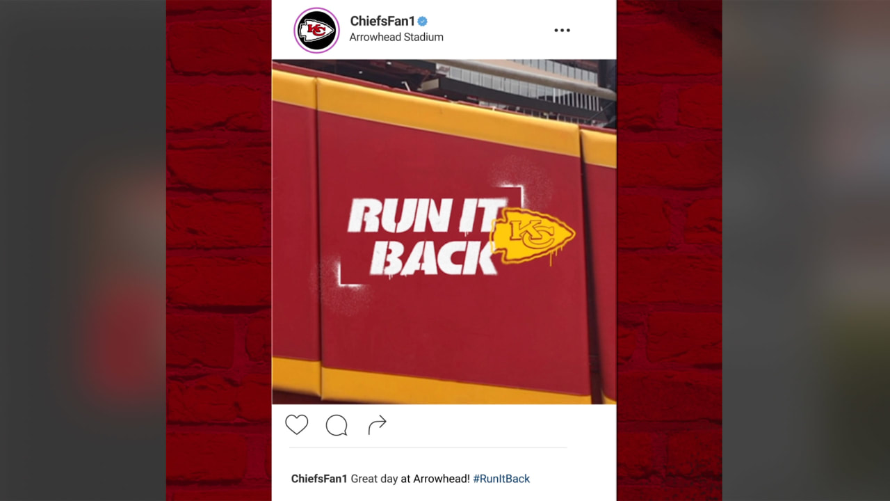 Run It Back AR Tag & Share Explained