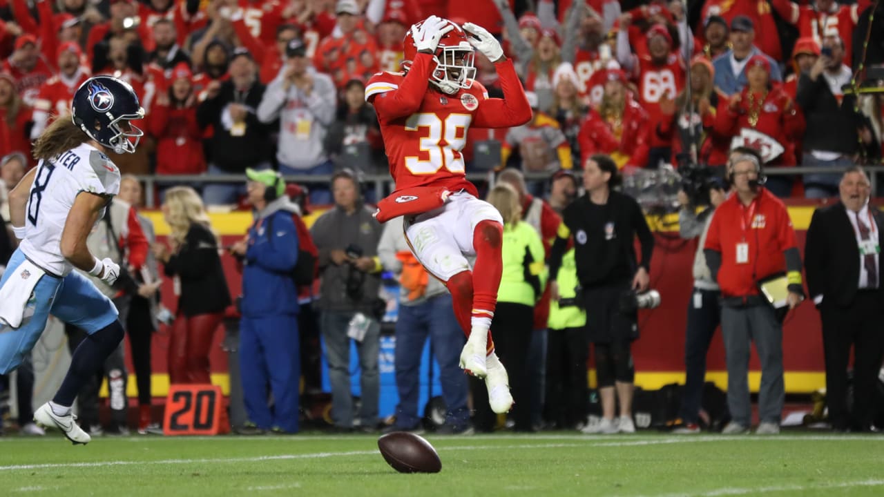 L'Jarius Sneed's Pass Break Up on Fourth-Down Pass Secures Chiefs' Win ...