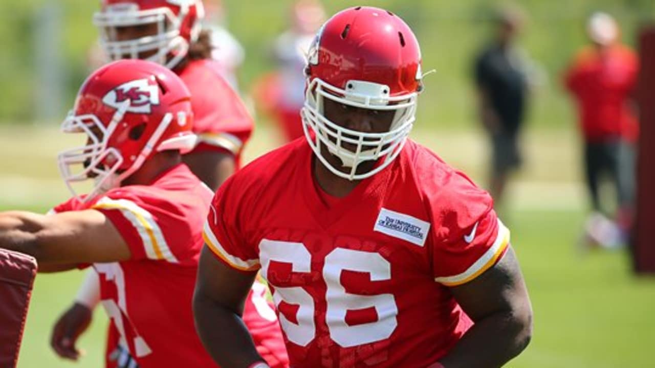 Chiefs OL Ben Grubbs Leaning on Teammates for Help