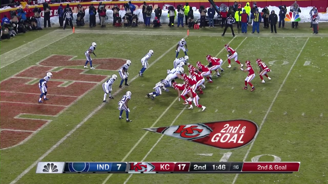 Can't-Miss Play: Patrick Mahomes DIVES for Late Scrambling Touchdown