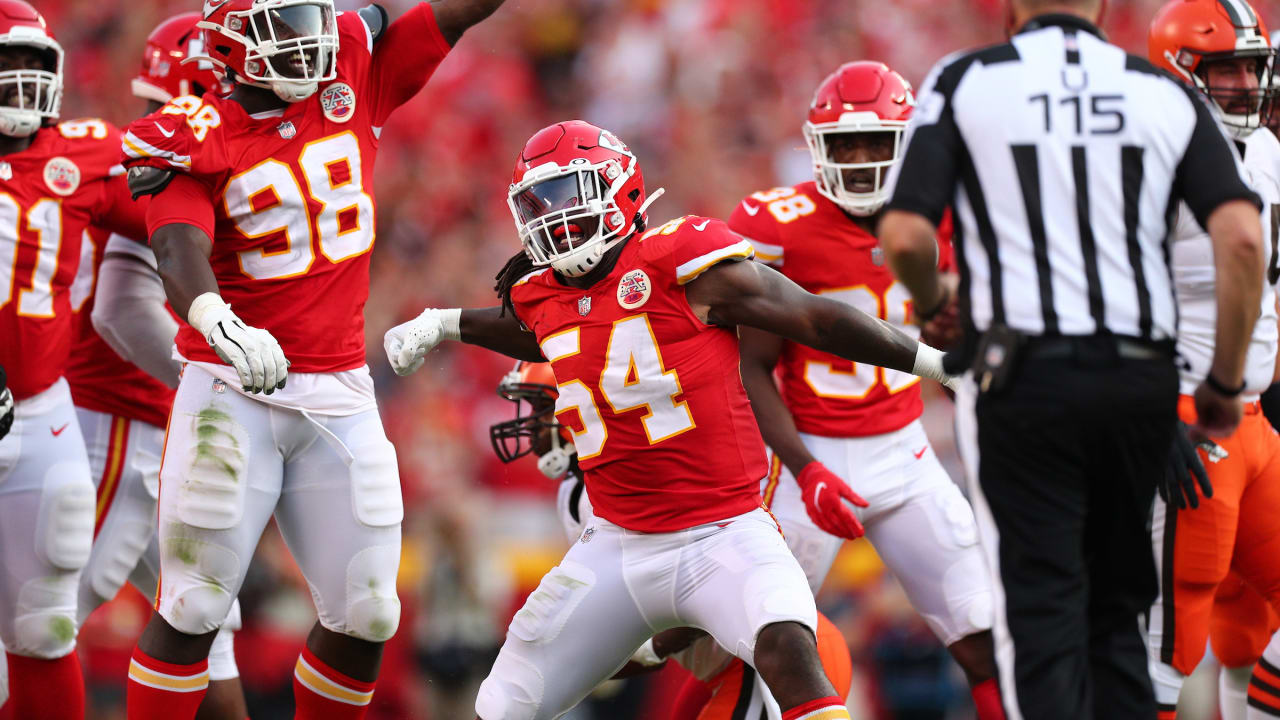 Rookie LB Nick Bolton on his NFL Debut: “It Was About Playing Fast and ...