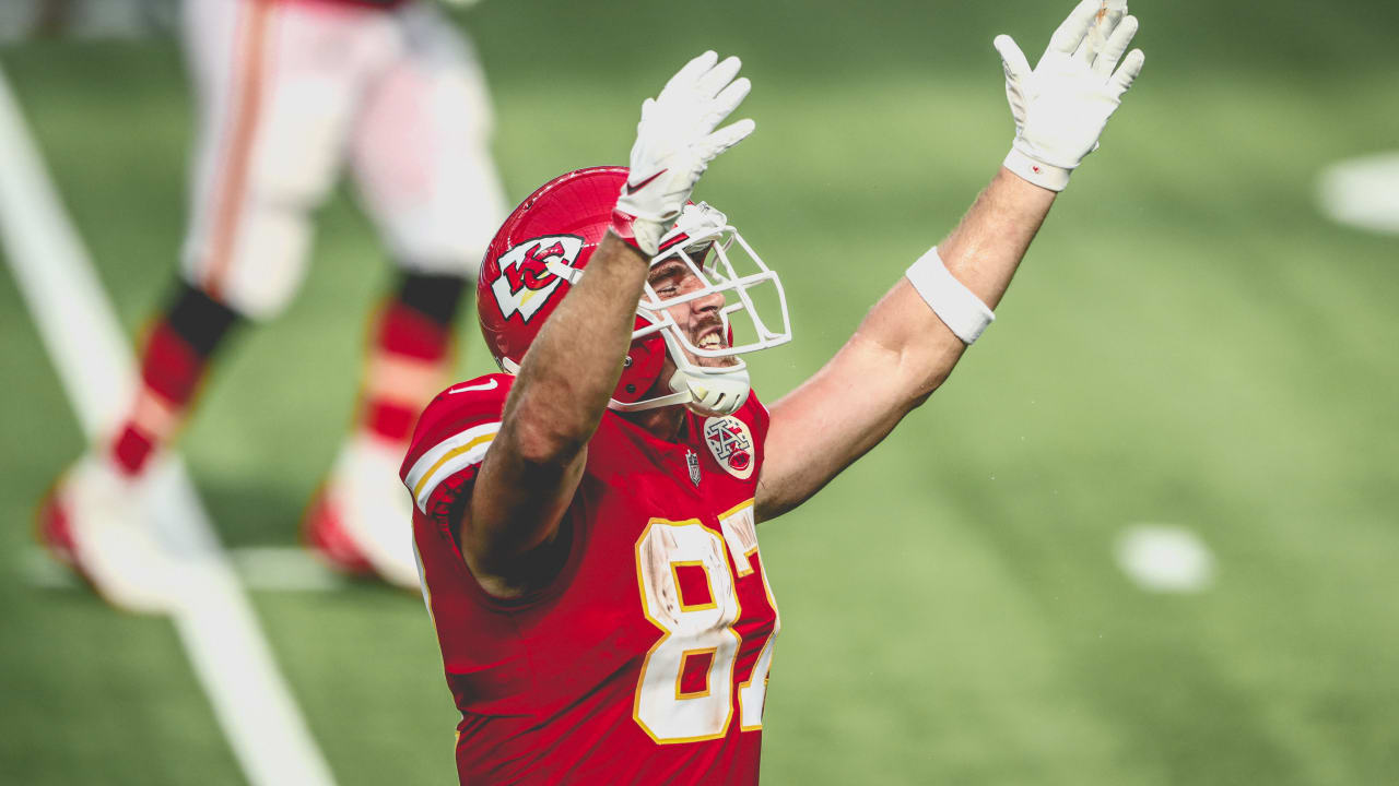 WATCH: Every Catch from Travis Kelce's 90-yard Week 2 Game