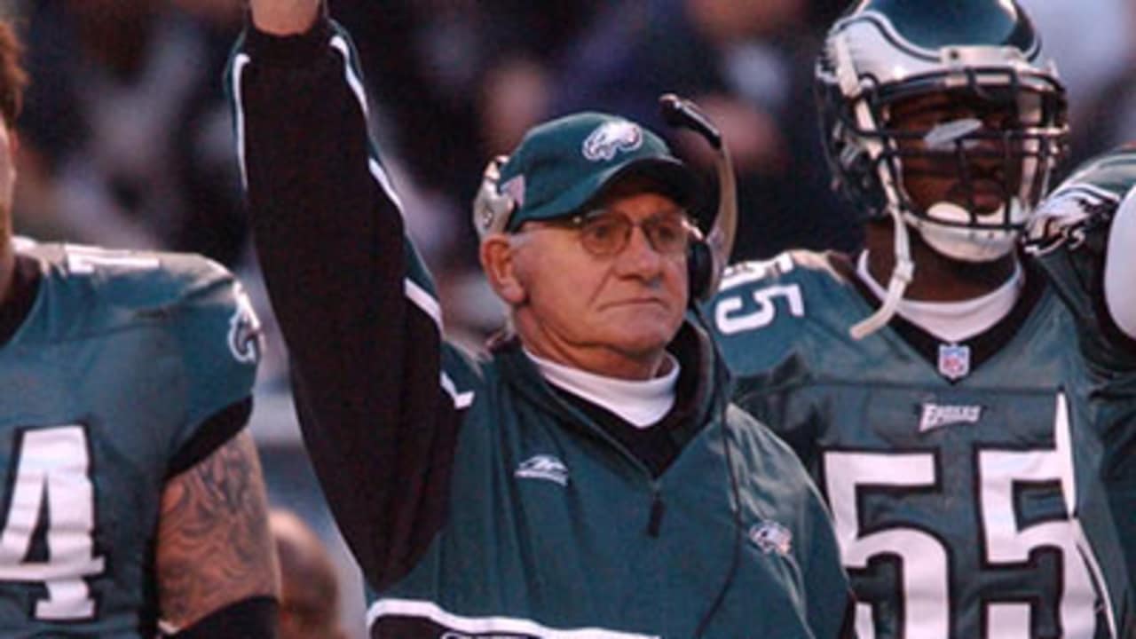 Chiefs Hire Tommy Brasher to Coach Defensive Line