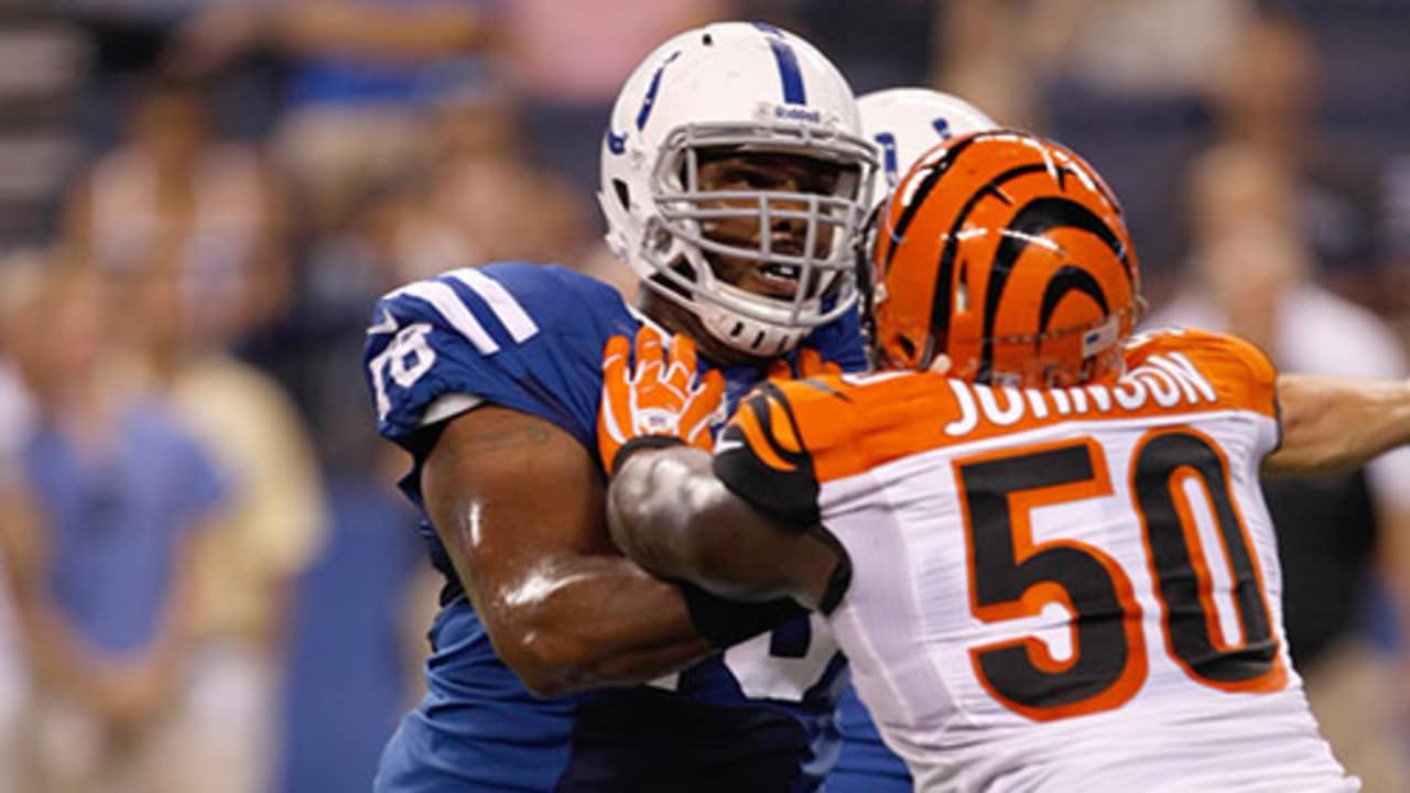 Chiefs Sign Free Agent Tackle Steven Baker