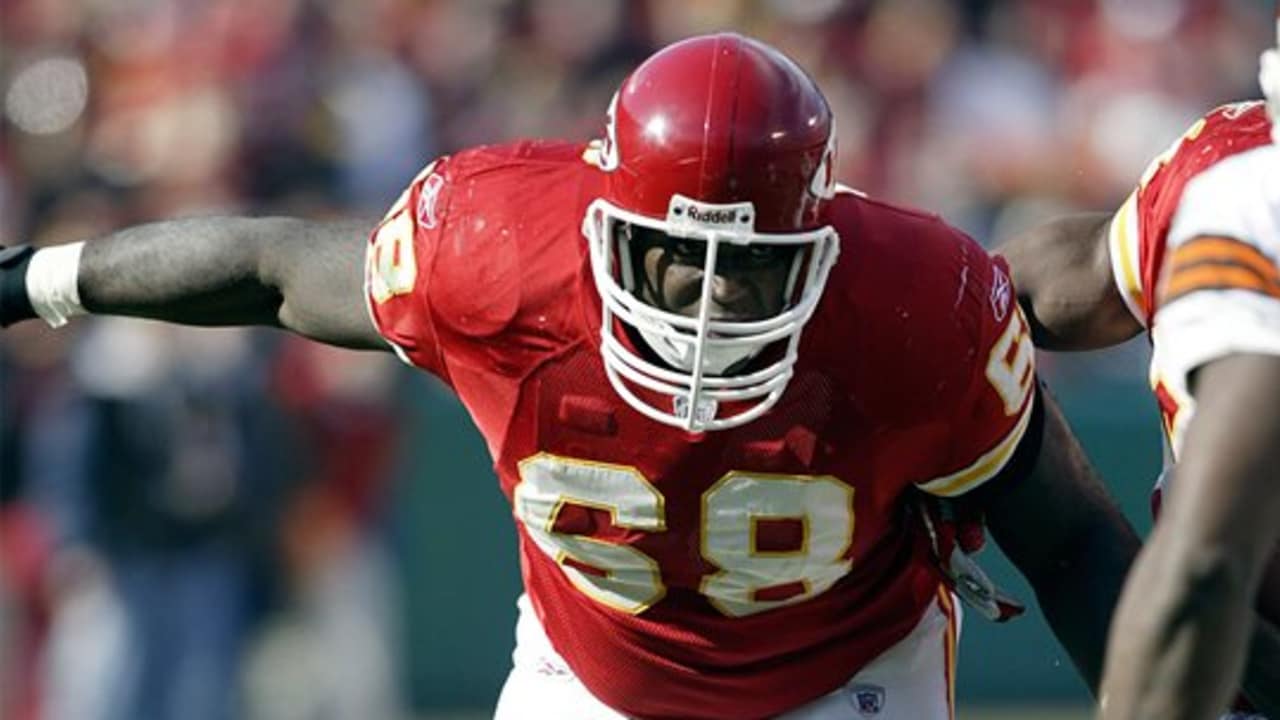 Shields in 2015: The Story Behind His Recruitment to Nebraska