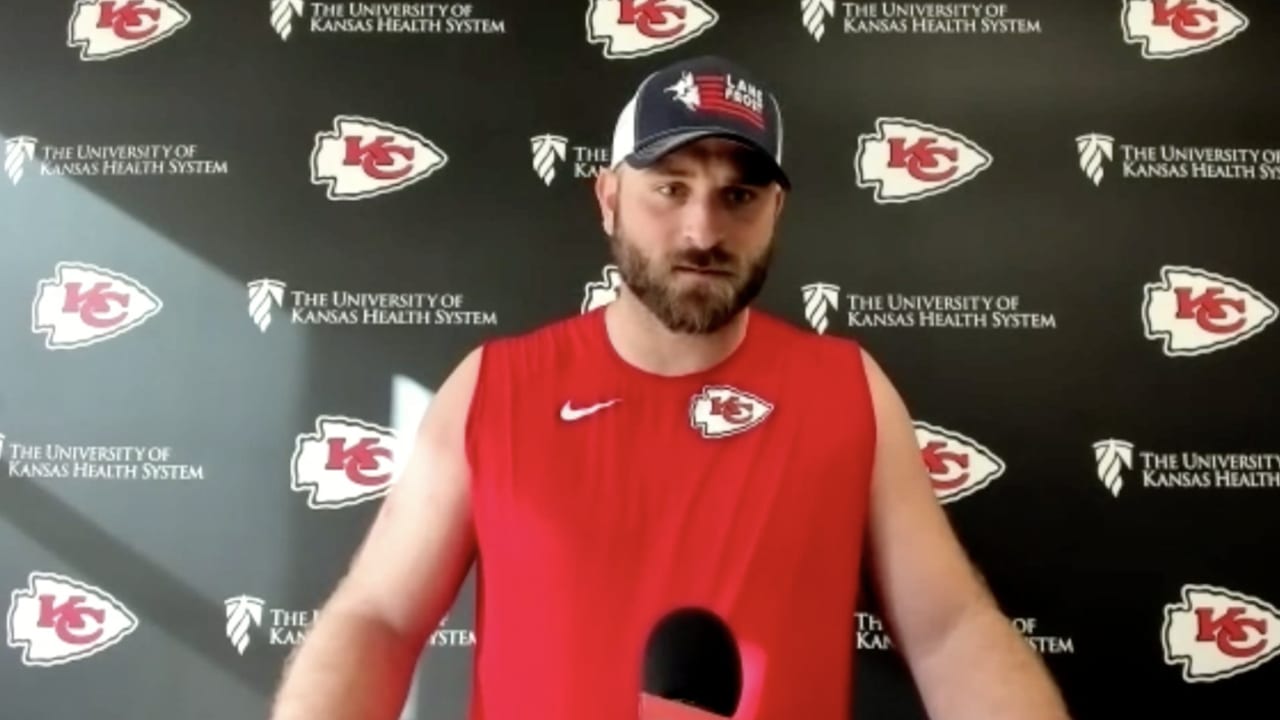 Kyle Long: "We got guys that work hard everyday" | Press Conference 12/3