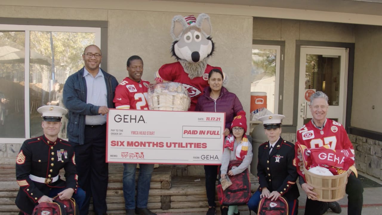 GEHA and Toys for Tots surprise a family for the holidays