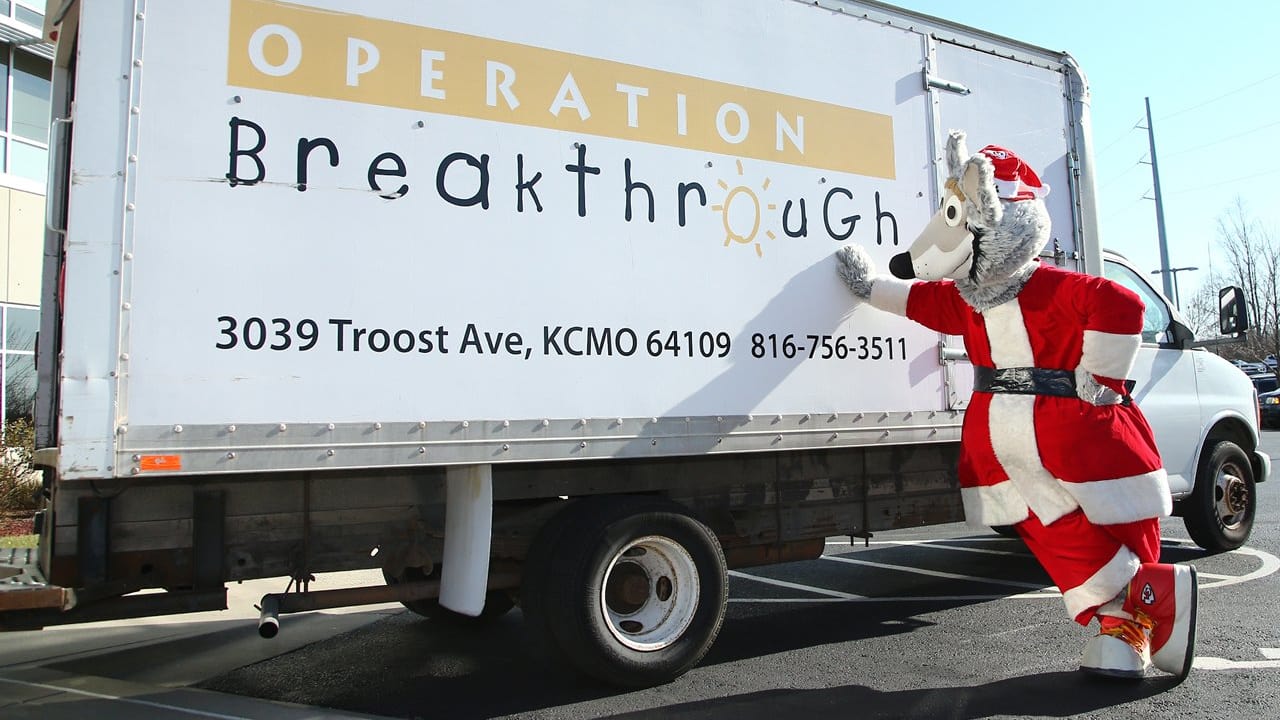 Photo Gallery: Operation Breakthrough Gift Pickup