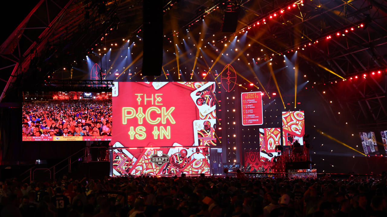 Photos: 2022 NFL Draft Night One