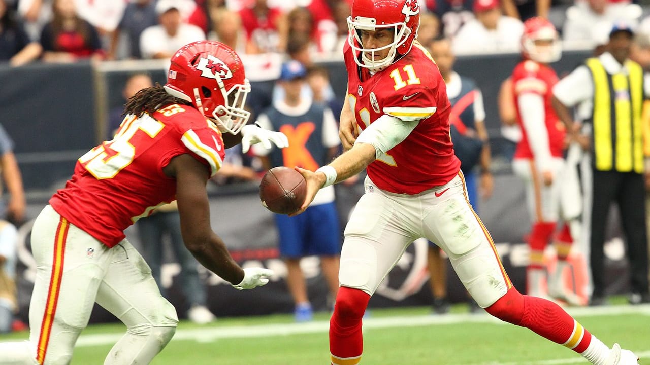 Photo Gallery: Top Alex Smith Shots From 2015