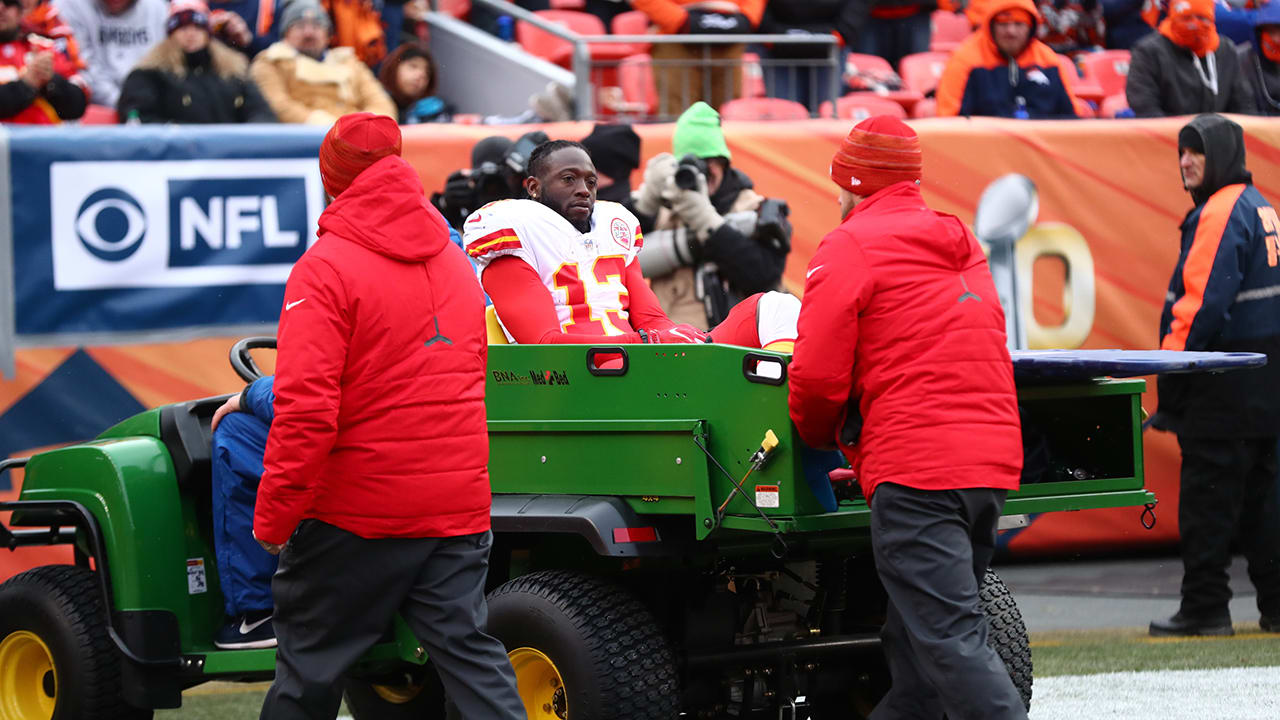 Chiefs Injury Update: Four Players Leave Sunday’s Game with Injuries