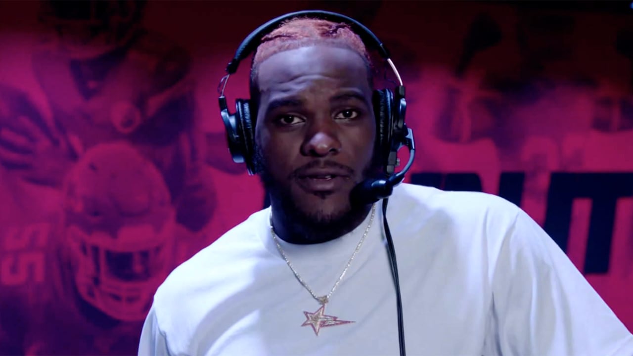 Frank Clark One-on-One: "You want to defend your home" | Week 9 vs ...