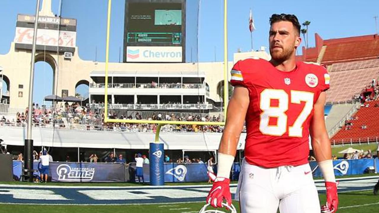 Chiefs TE Travis Kelce Named to “NFL Top 100 Players of 2017” List