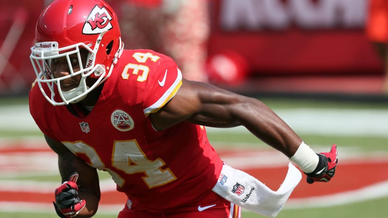 Top Knile Davis Photos